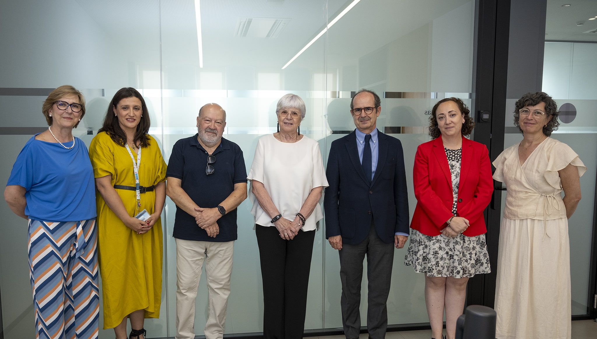 La Universidad y la Academia de Enfermería (AECV) firman un convenio de ...