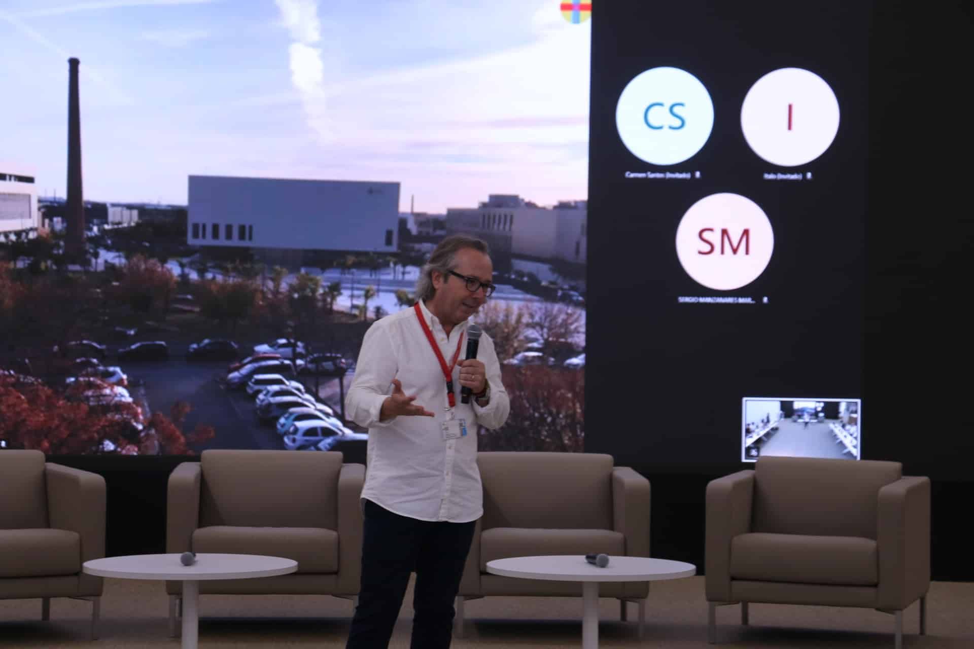 CEU UCH hosts Dukenet on its 25th anniversary