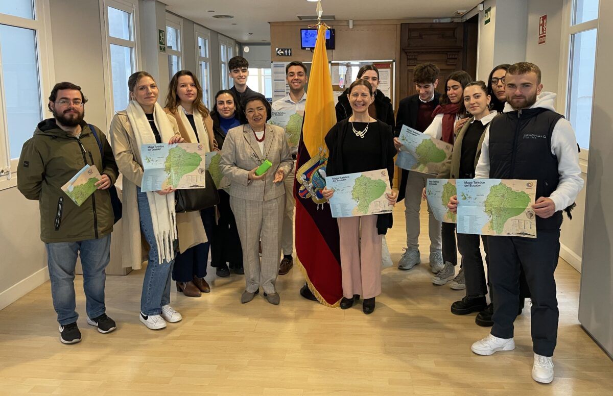 Un aprendizaje sobre el trabajo diplomático y consular: estudiantes de ...